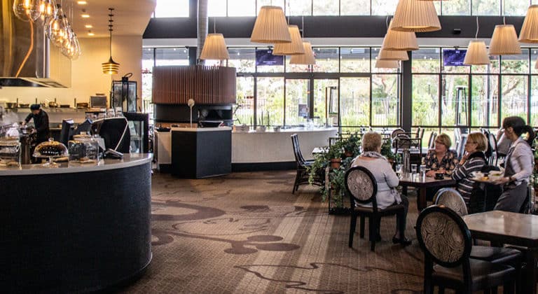 MàZi Restaurant - Lantern Club